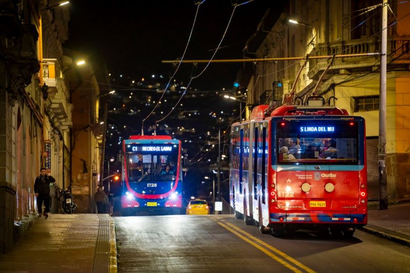 El Trolebús se une a la fiesta del Quitofest: horario extendido del 28 ...